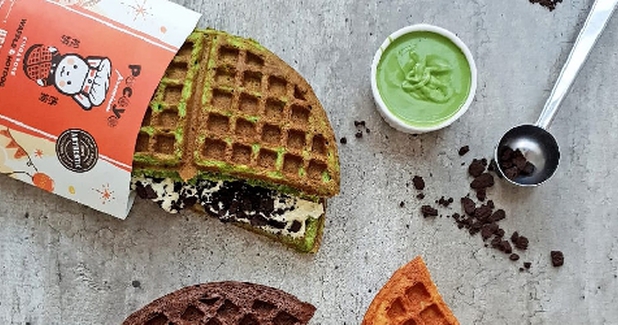 Review Pocoyo From Evelyne Margaretha - Pocoyo Waffle & Hotdog Indonesia