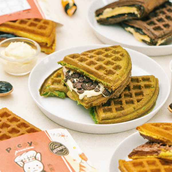 Eat Fresh - Pocoyo Waffle & Hotdog Indonesia